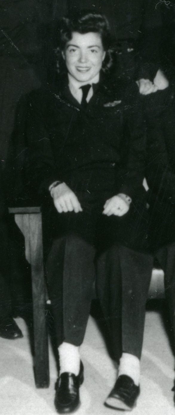 102-year-old WASP Honored with Living Legend Award